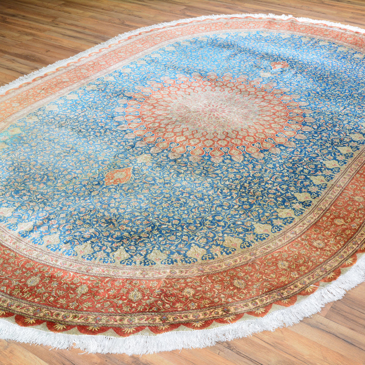 Hand Knotted Oval Persian Isfahan Silk Signature Handmade (Size 6.5 X ...